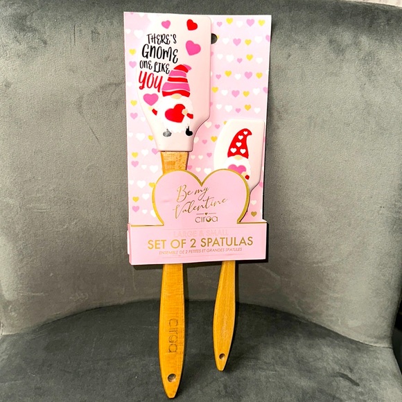 Ciroa | Kitchen | Ciroa Valentine Gnome Spatulas | Poshmark